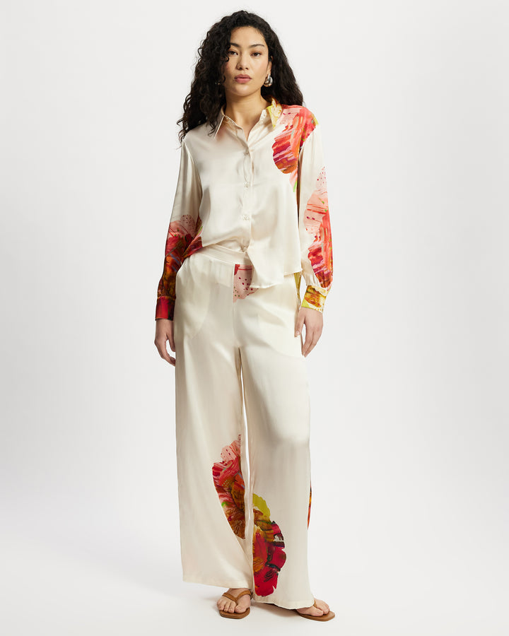 Clothing – The Social Outfit